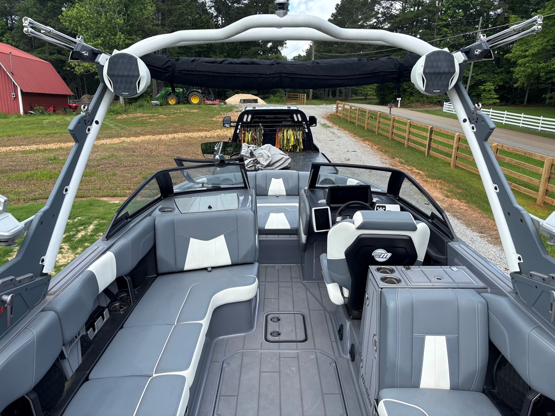New/Used Inboard Boats for Sale - Wakeboard, Ski, Surf, & More