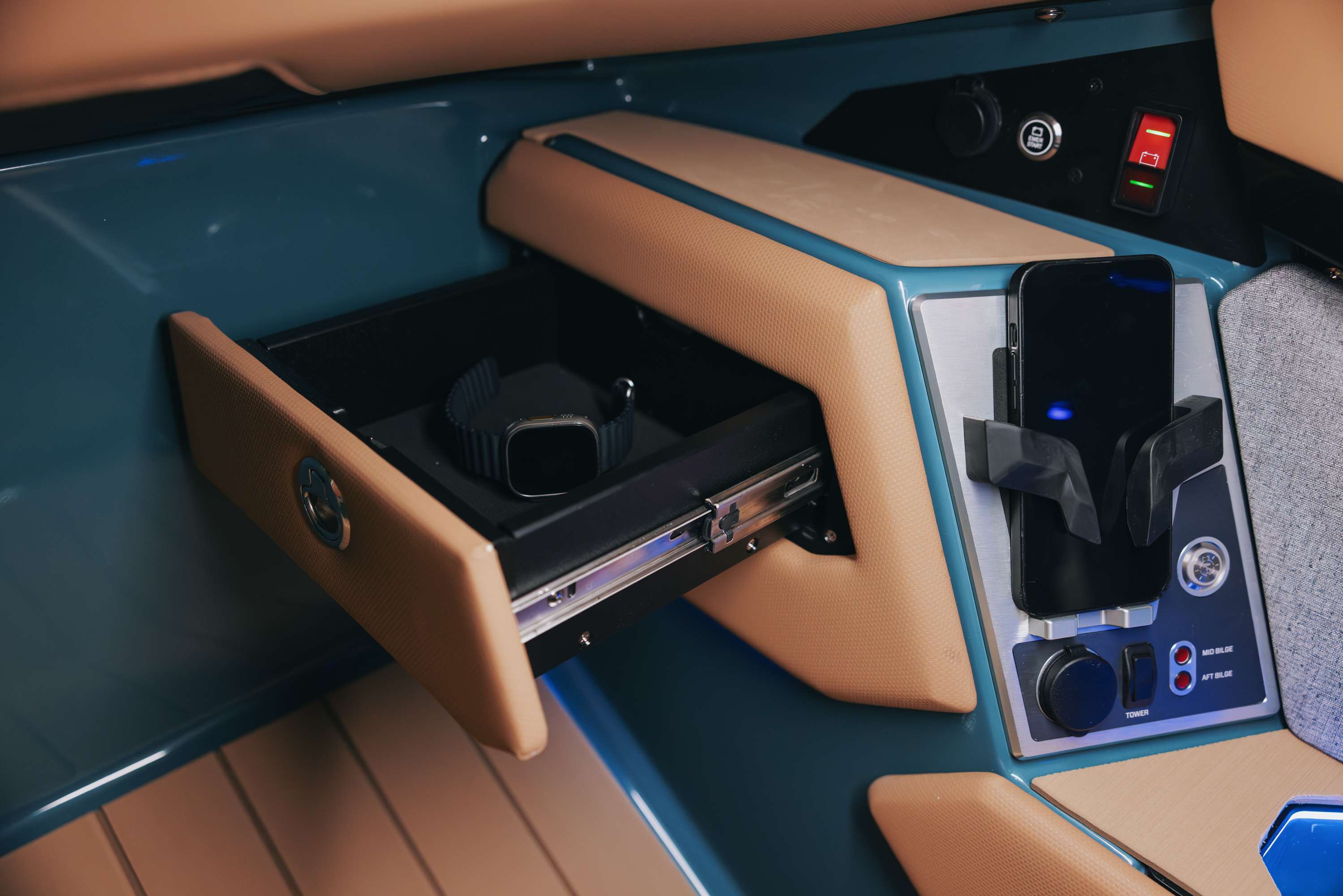 2026 MasterCraft X24 – Premium Surf & Wake Boat | Features, Reviews ...